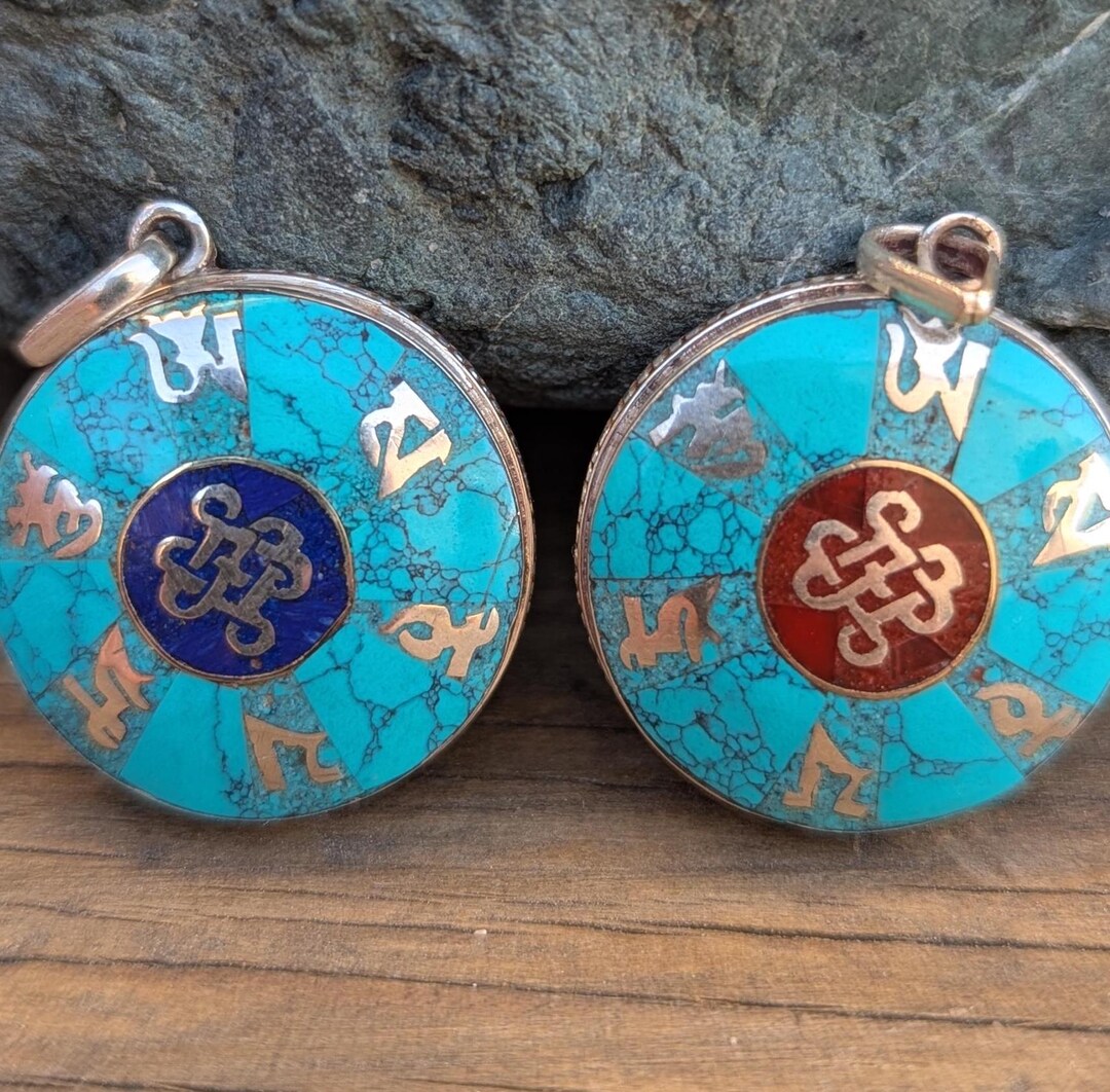 Om Mani Padme Hug, Buddhist Necklace Silver Pendant.(central the ...