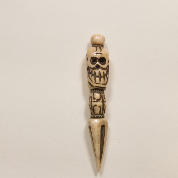 Phurba Tibetan Yak bone, Hand Carved - Gem