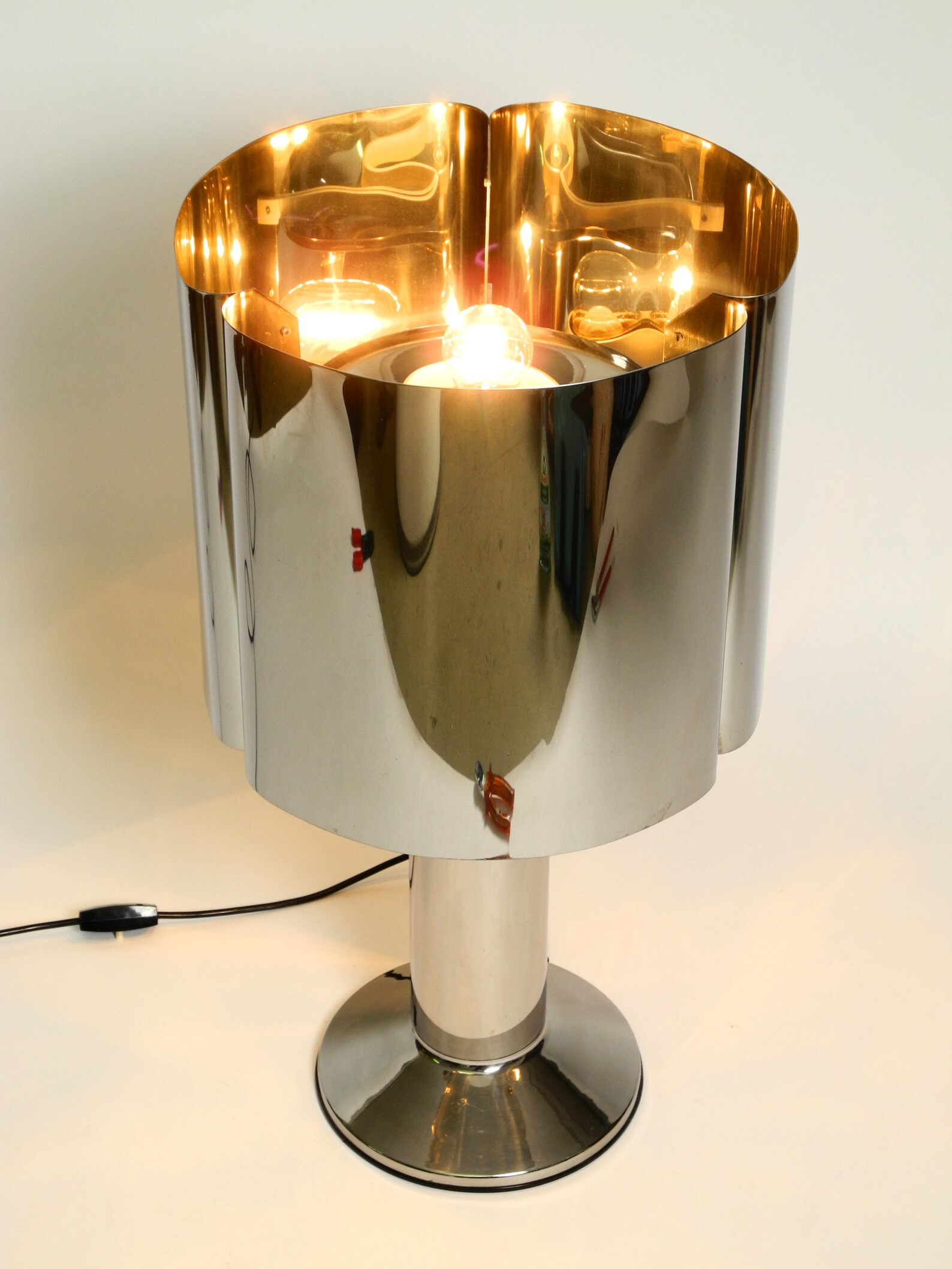 Unique Heavy, Huge XXL 1970s Metal Chrome Table Lamp With Metal Shade ...
