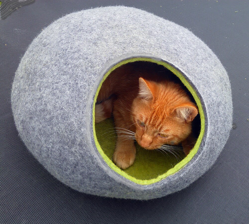 Cat Bed/cat Cave/cat House/gray With Green Felted Cat Cave/ | Etsy