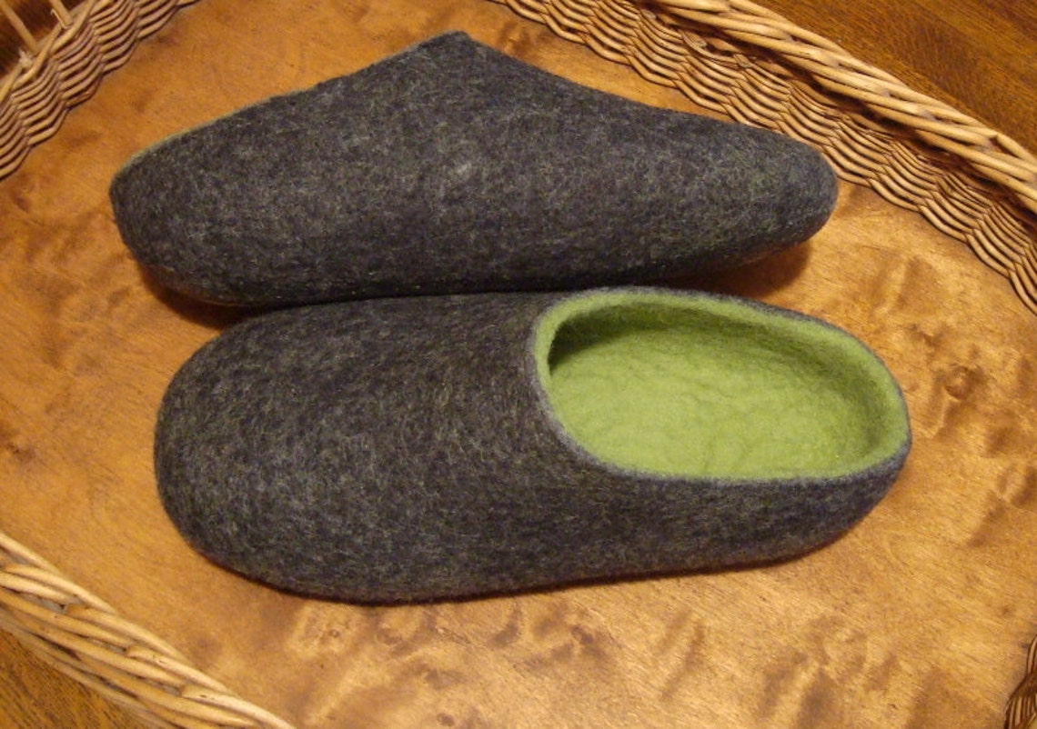 Felt Slippers Men Wool Home Shoes Dark Gray With Green Wool - Etsy