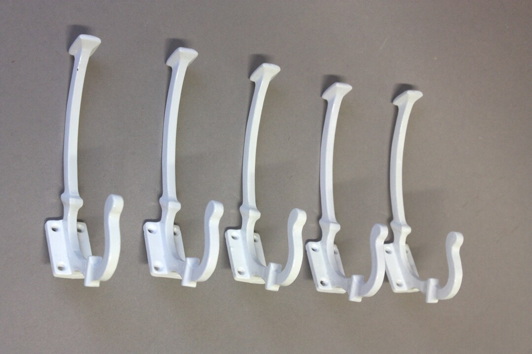5 Wall Hooks Art Déco Style White Powder-coated, Elegant Towel Hook ...