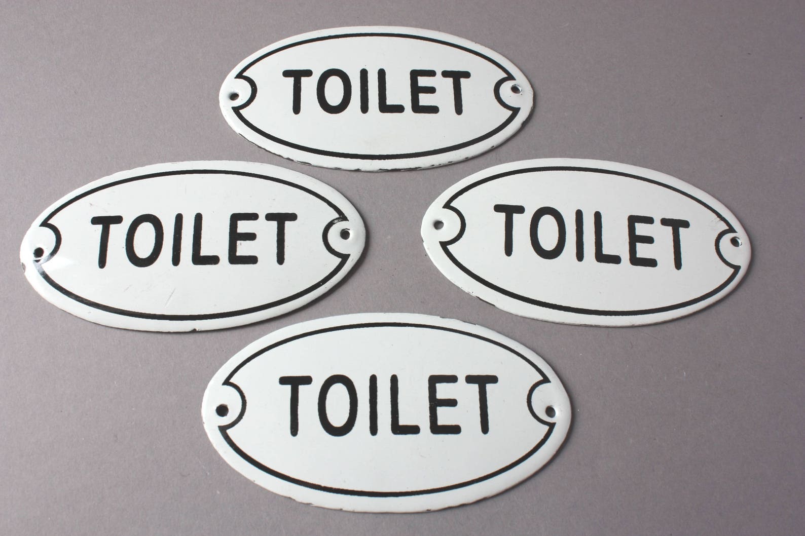 Toilet Sign Enamel Shabby, Door Sign, Wall Hanging Oval, Rustic WC Wall ...