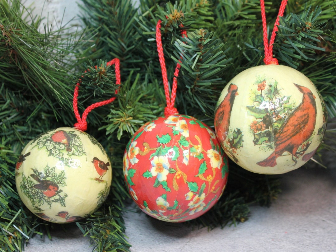 Vintage Decoupage Ornaments, Birds and Holly Set of 3. Retro Christmas ...
