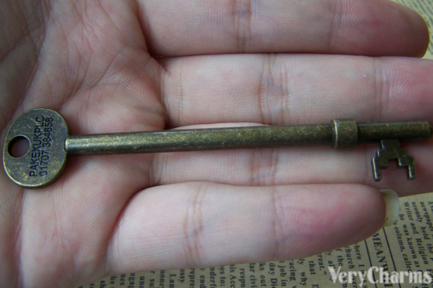 5 Pcs of Antique Bronze BR1B Key Pendants HEAVY 19x94mm A205 | Etsy