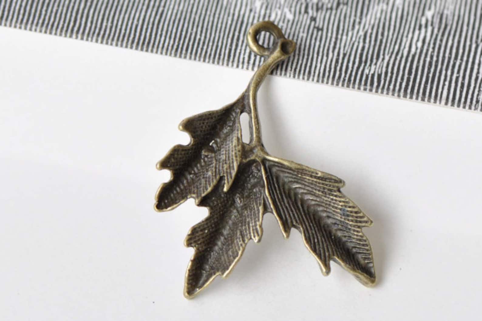 10 Pcs Antique Bronze Three Leaf Branch Charms 27x35mm A8653 - Etsy
