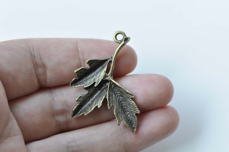 10 Pcs Antique Bronze Three Leaf Branch Charms 27x35mm A8653 - Etsy