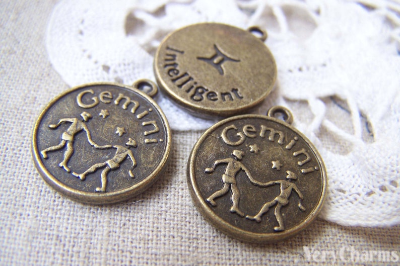 10 stuks van antieke bronzen Gemini tweeling sterrenbeeld - Etsy België