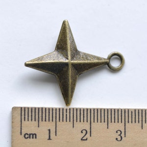 Antique Bronze Four Pointed Star Charm Pendants 25x30mm Set of 10 A8004 ...