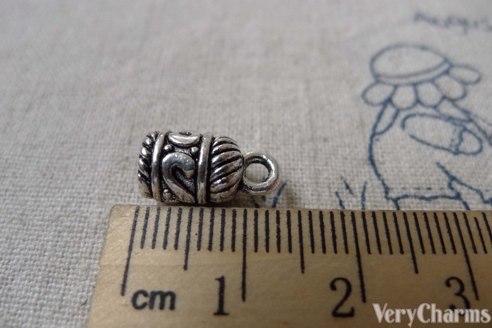 20 Pcs of Antique Silver Textured Bead Tassel Caps Charms 7x13mm A6834 ...