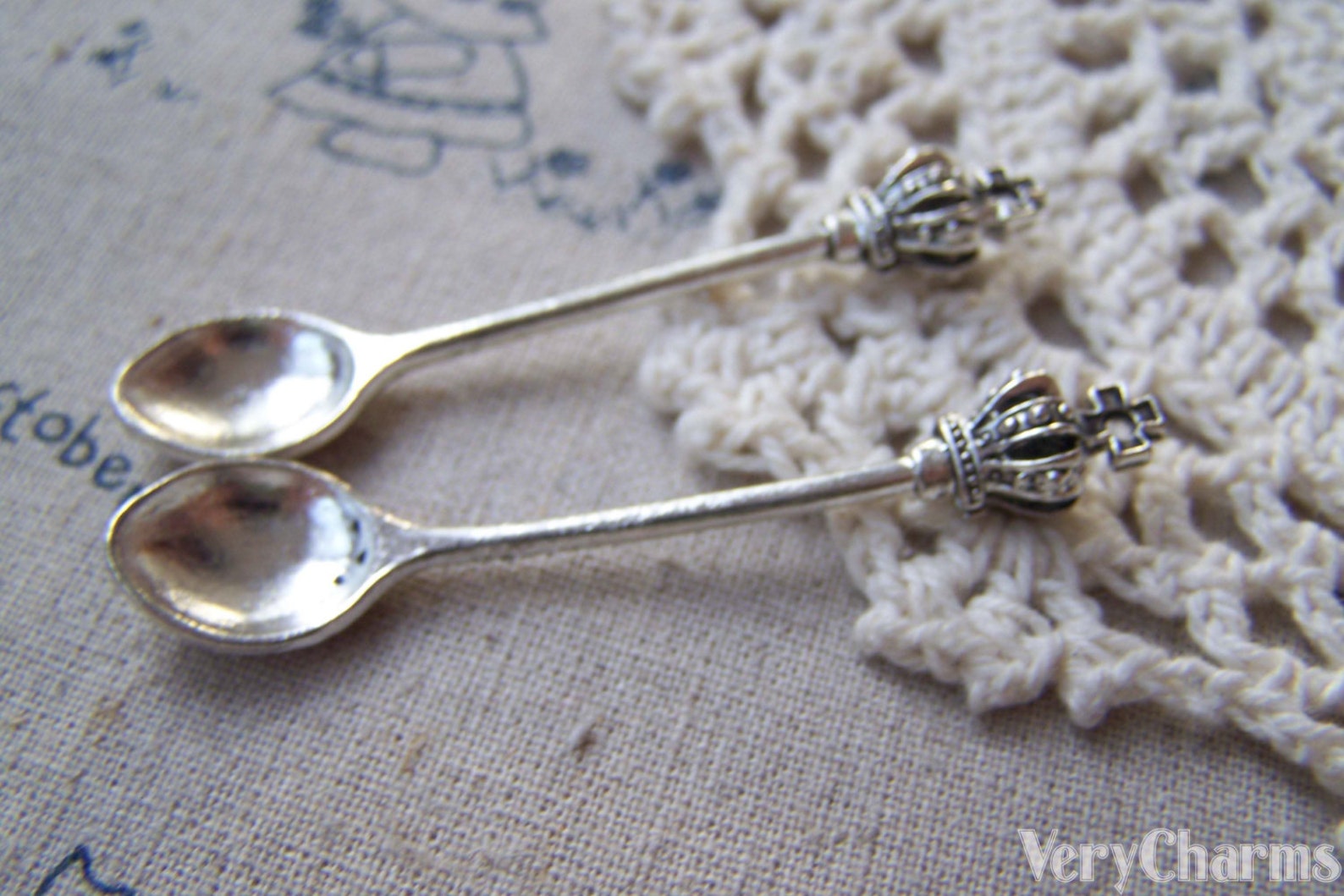 10 Pcs of Antique Silver Crown Spoon Charms Cutlery Pendants - Etsy