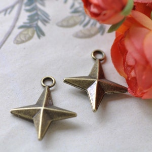 Antique Bronze Four Pointed Star Charm Pendants 25x30mm Set of 10 A8004 ...