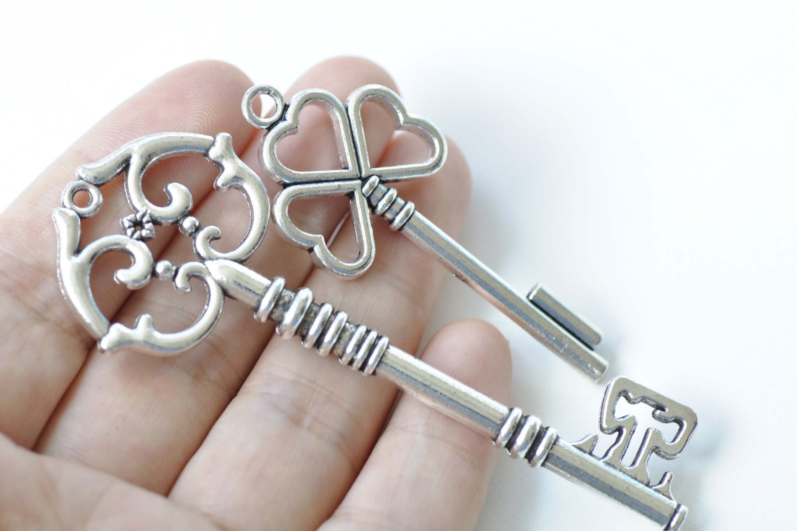 Antique Silver Large Skeleton Key Charms Pendants Collection - Etsy