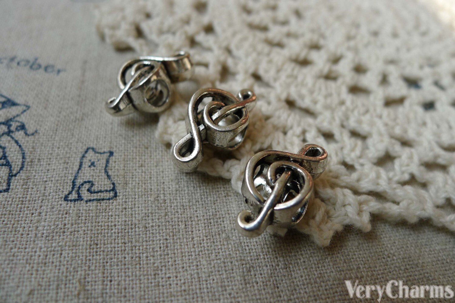 10 Pcs of Antique Silver Treble Clef Music Note Beads 6x18mm - Etsy