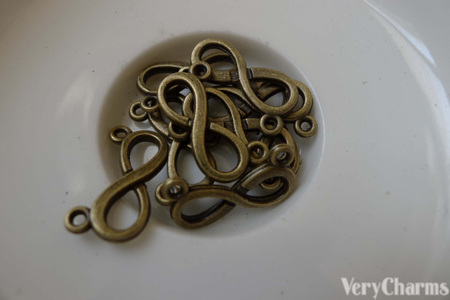 Figure 8 Connector Bronze Charms 10x20mm Set of 50 Pcs A7464 - Etsy