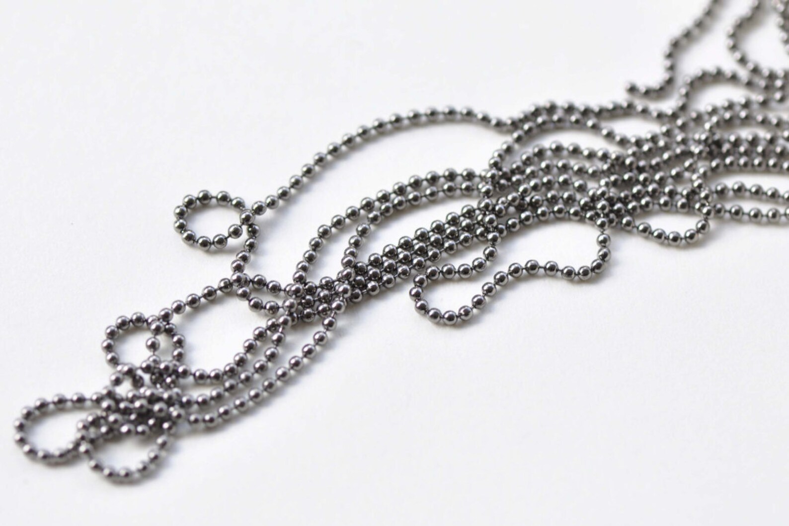 16ft 5m Gunmetal Black Ball Chain 1.5mm A8780 - Etsy