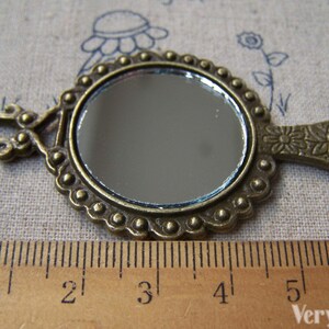 2 Pcs Antique Bronze Fancy Real Glass Hand Mirror Pendant A2967 - Etsy