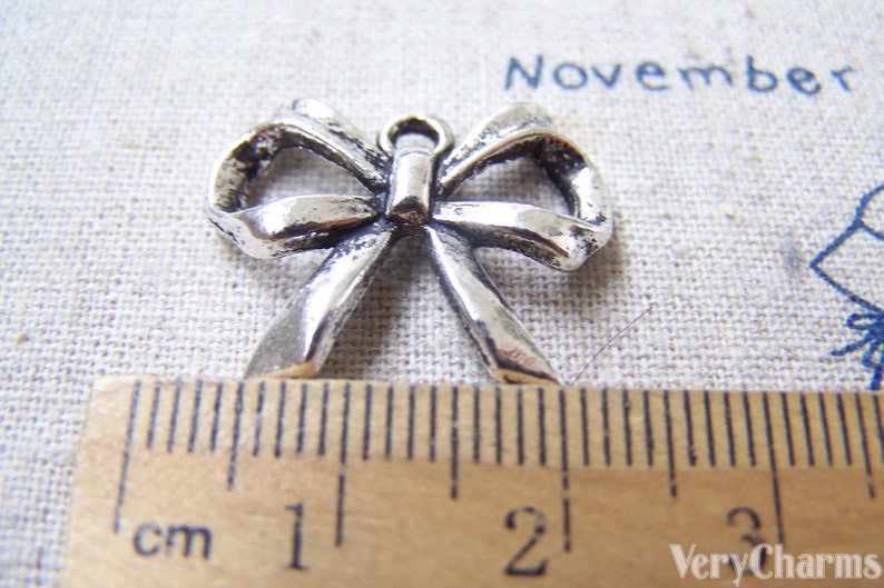 Silver Bow Tie Charms Bowite Knot 19x22mm Set of 20 Pcs A2900 | Etsy