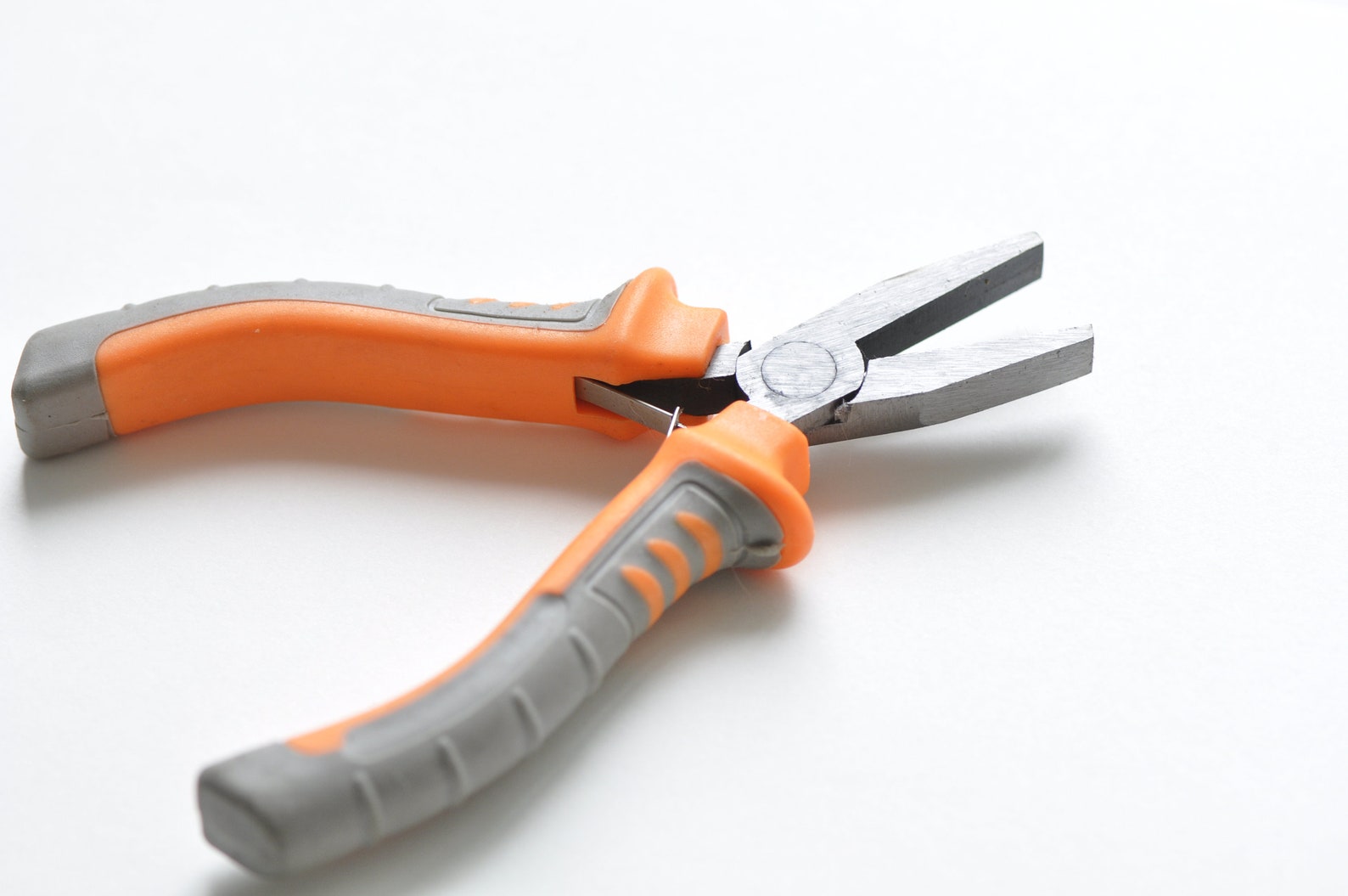 Round Flat Nose Wire-cutter Jewelry Pliers Orange Handle Tool for Wire ...