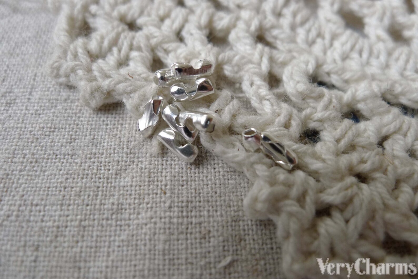 200 Pcs Silver Bead Chain Ends Connector Clasps for Bead Chain Sized 1 ...
