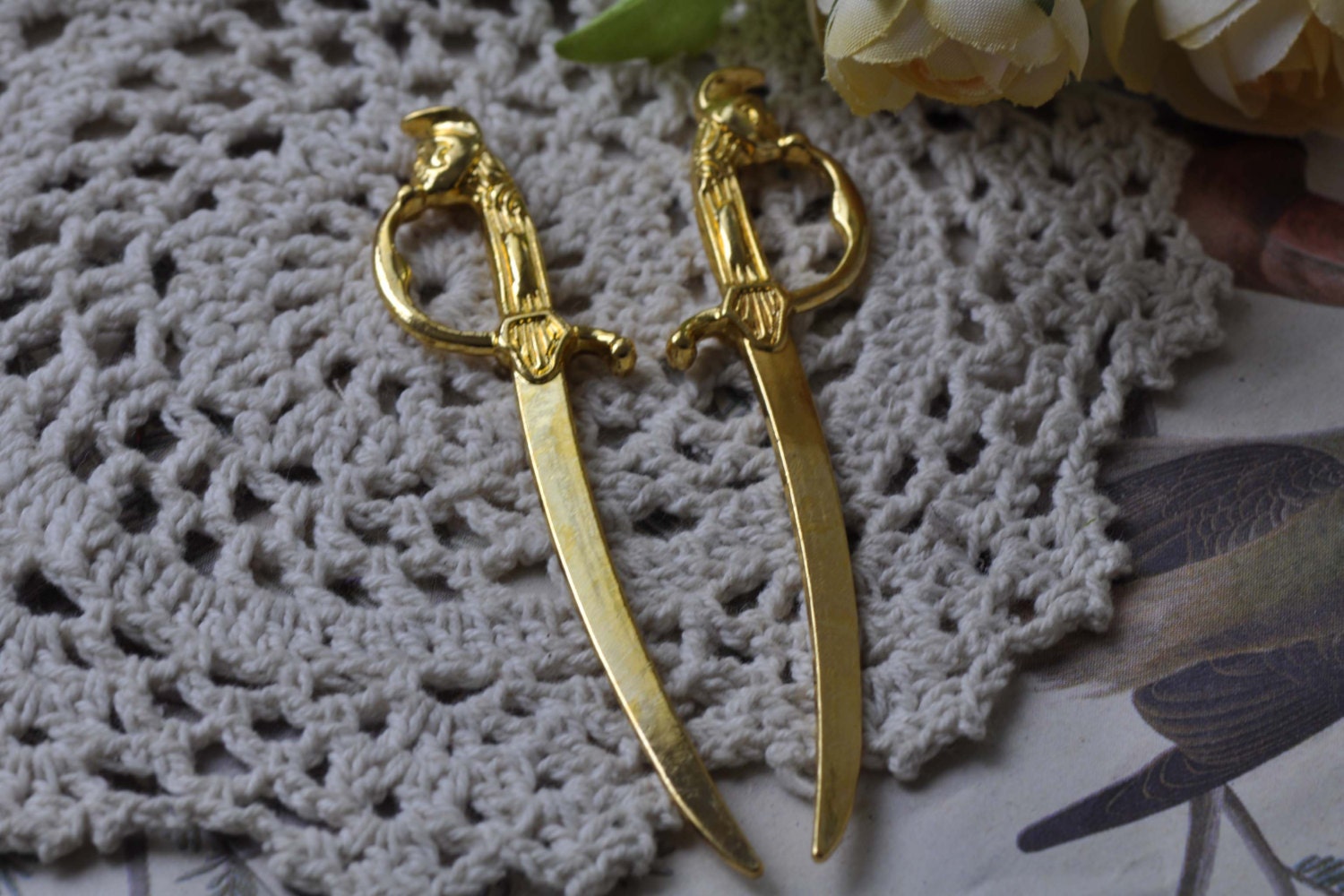 Gold Japanese Blade Katana Sword Pendant Charms 23x93mm Set of 10 A7978 ...