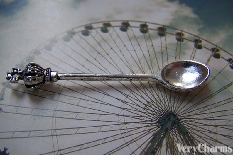 10 Pcs of Antique Silver Crown Spoon Charms Cutlery Pendants 11x60mm ...