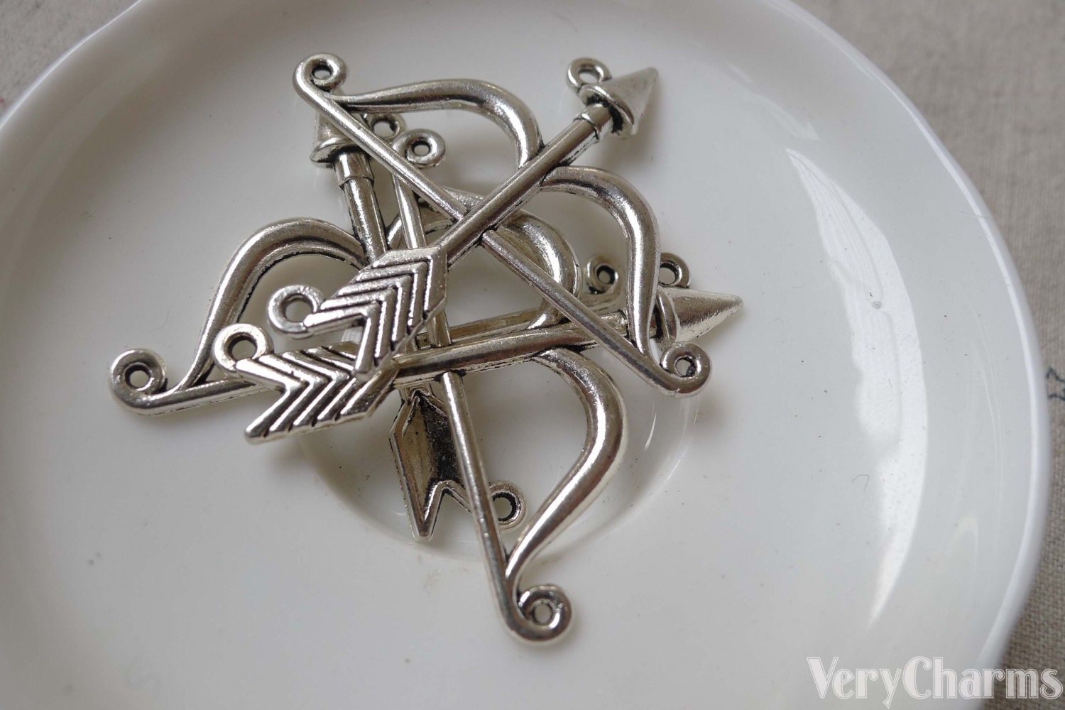 10 Pcs of Antique Silver Bow and Arrow Connectors Charms Pendants ...