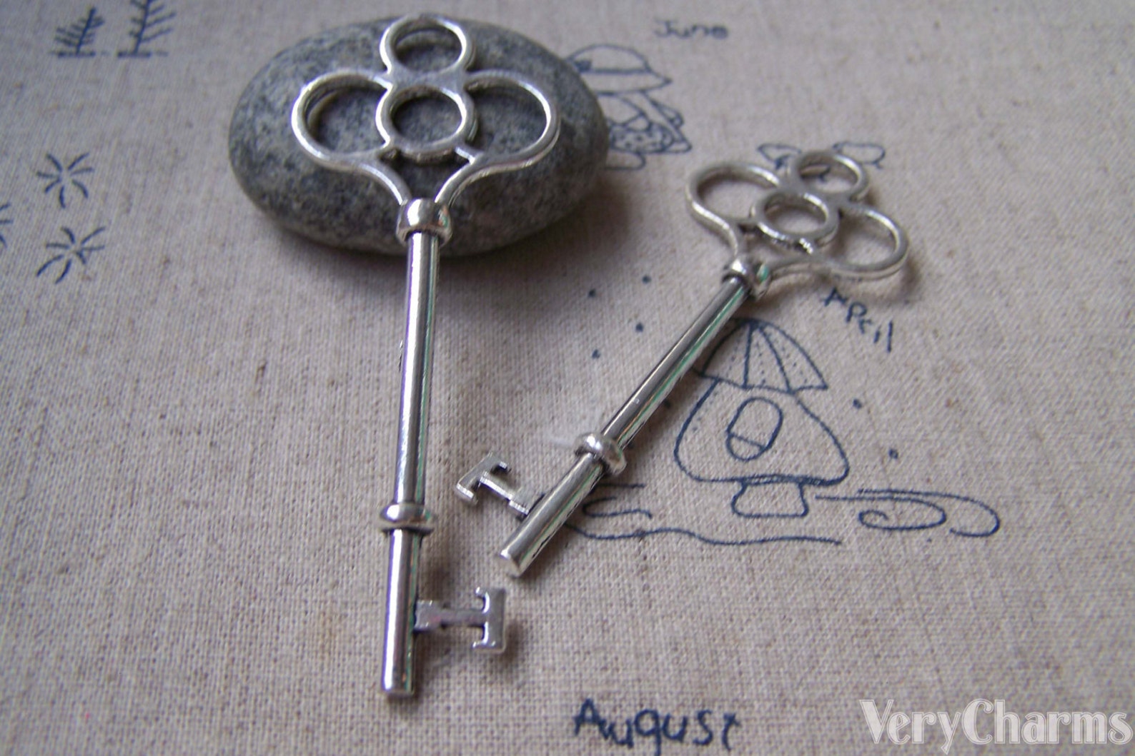 6 Pcs of Antique Silver Key Pendants Charms 28x75mm A1237 - Etsy