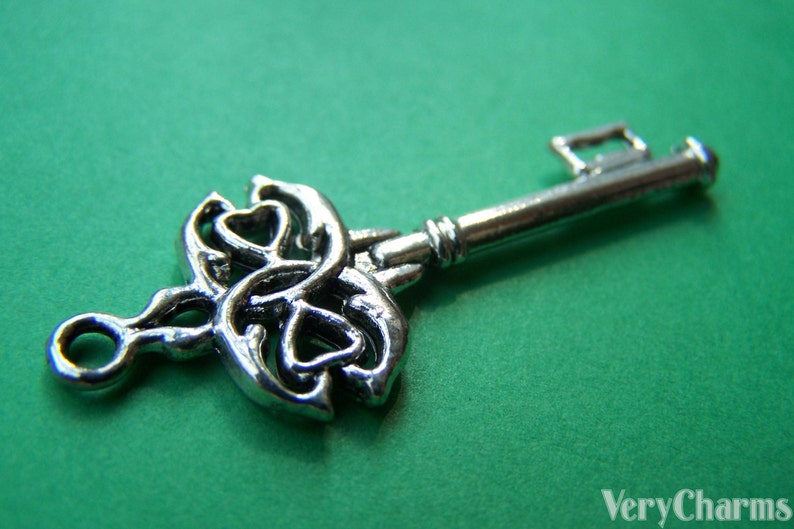 10 Pcs of Antique Silver Fancy Skeleton Key Charms 16x45mm A1249 - Etsy