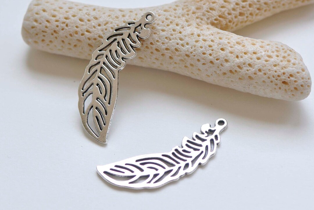 10 Pcs of Antique Silver Filigree Feather Charms Pendants 12x36mm A3848 ...