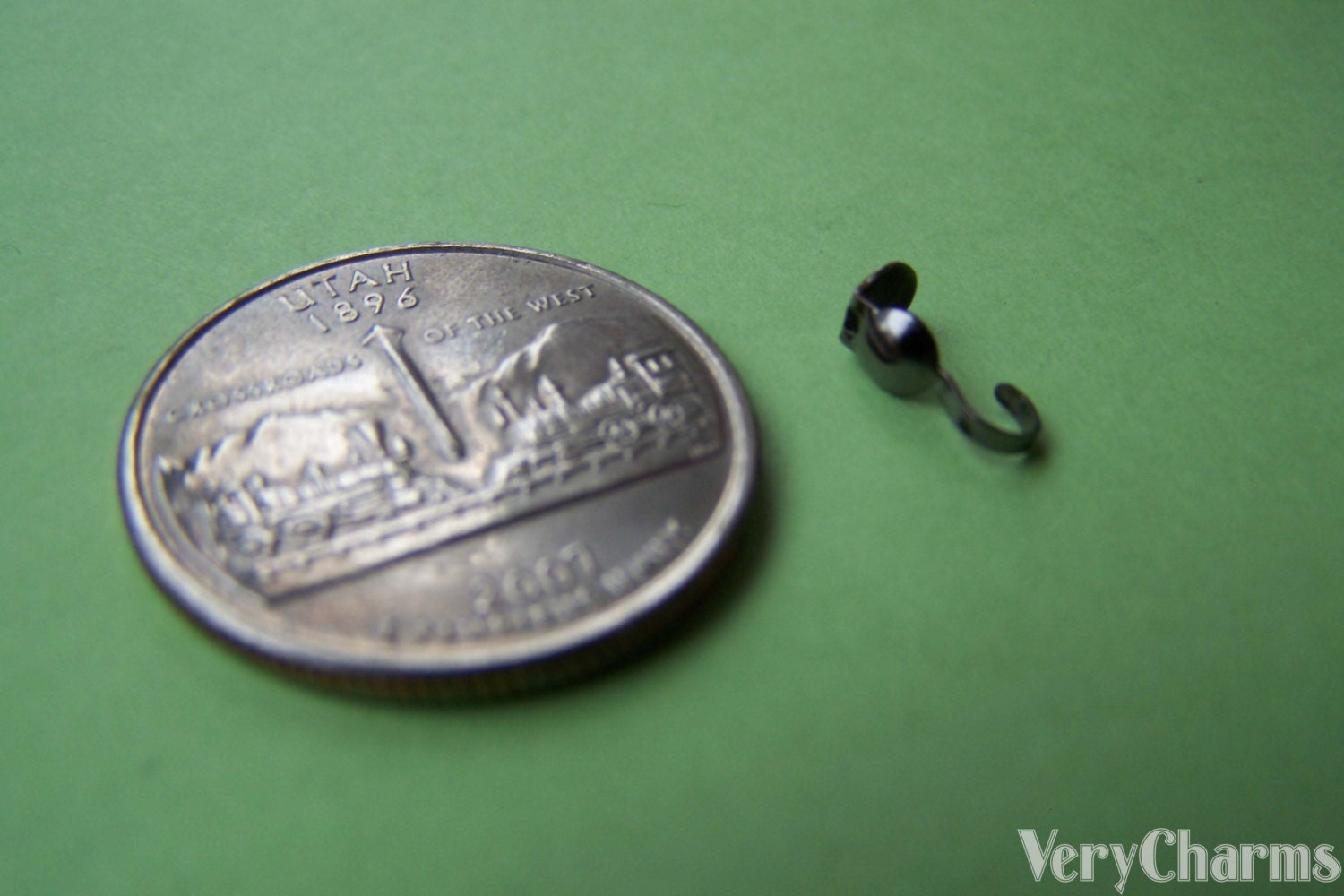 200 Pcs of Gunmetal Black Fold Over Clam Shell Clasps Bead - Etsy