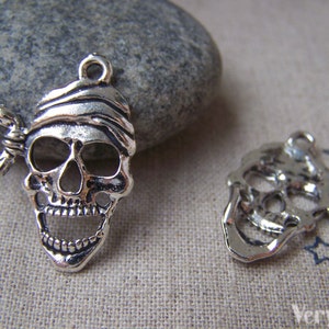 Antique Silver Filigree Skull Pirate Charms 19x25mm Set of 10 A1568 - Etsy