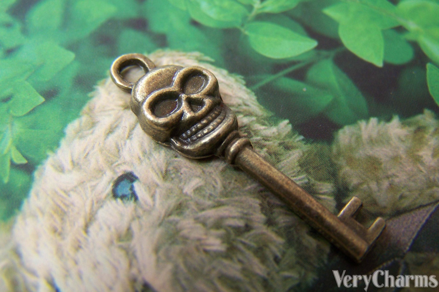 20 Pcs of Antique Bronze Skull Key Charms 8x28mm A195 - Etsy