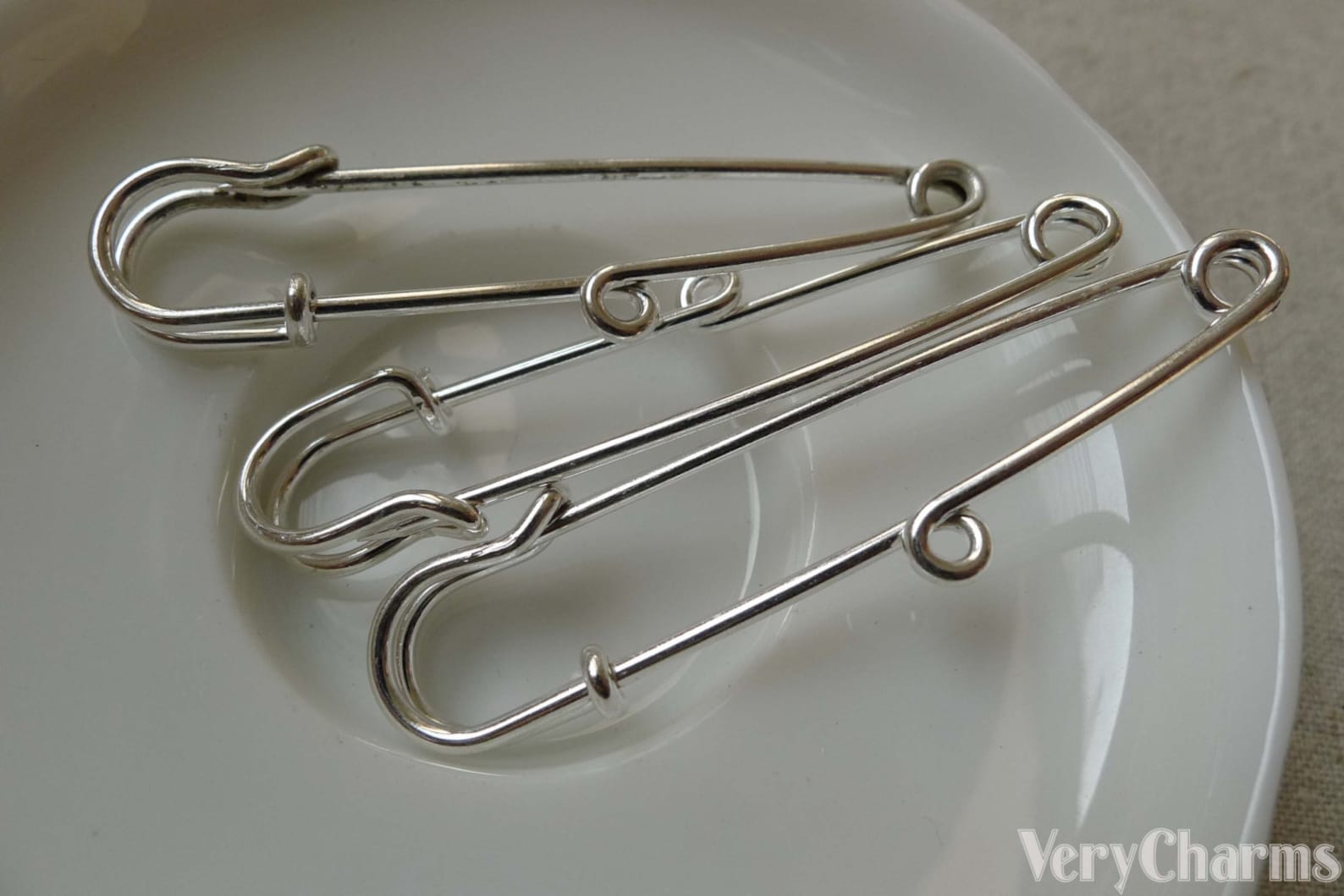 10 Pcs Silver One Loop Kilt Pin Safety Pins Plain Broochs 10x58mm A6556 ...