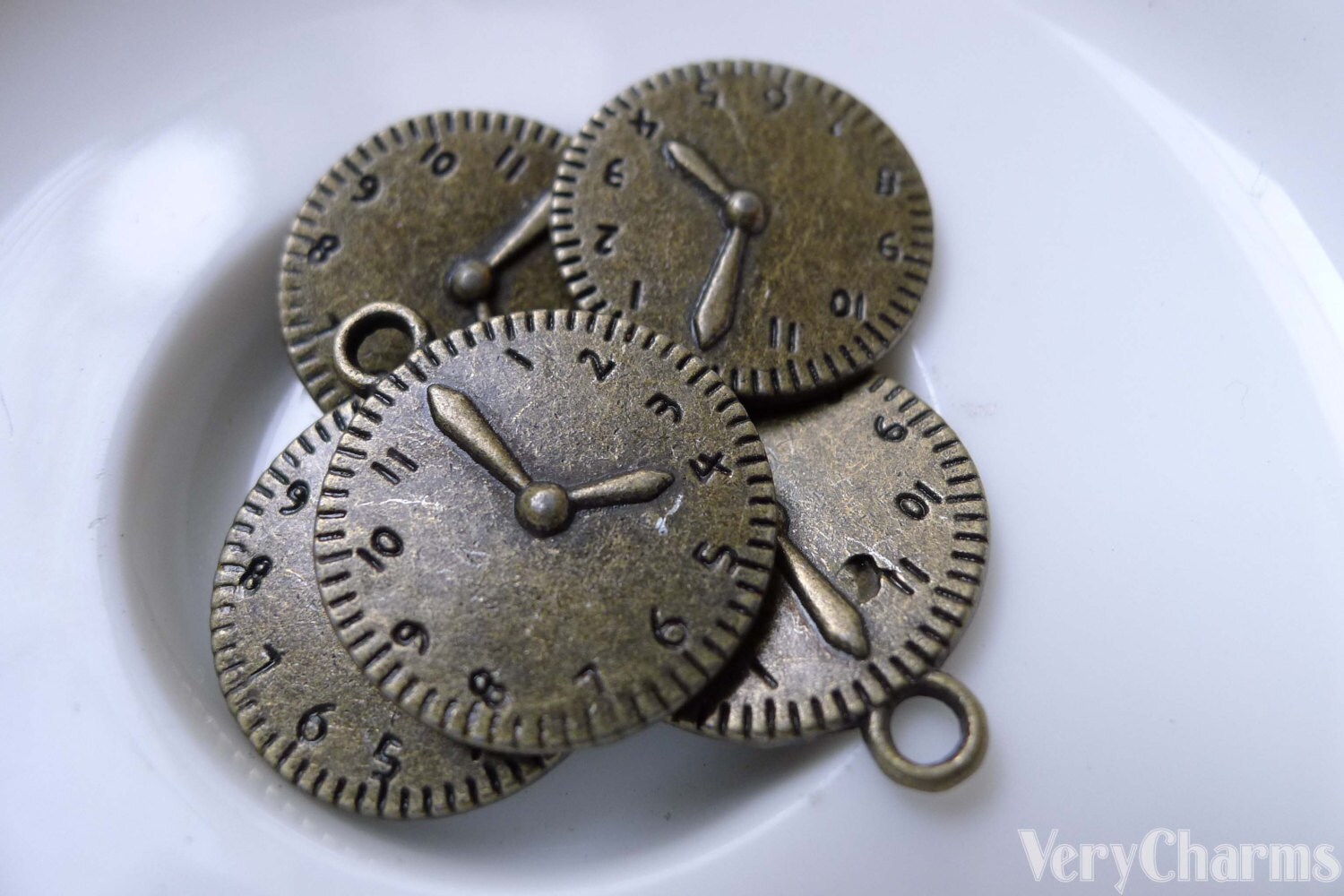 10 Pcs of Antique Bronze Round Clock Charms 19mm A6520 | Etsy