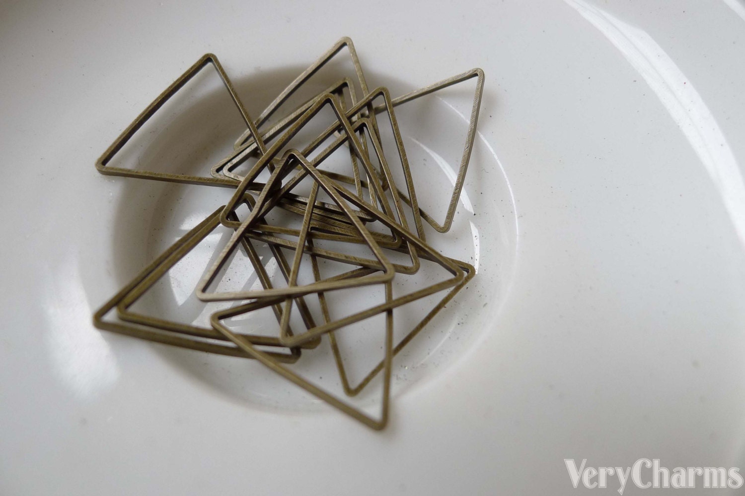 50 Pcs of Antique Bronze Brass Triangle Rings 17mm A6843 - Etsy