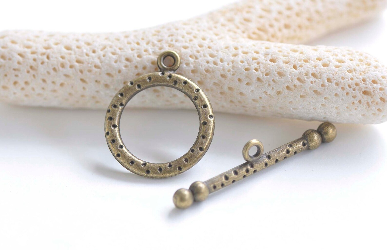 10 Sets Antique Bronze Dotted Toggle Clasps Closure A2287 - Etsy