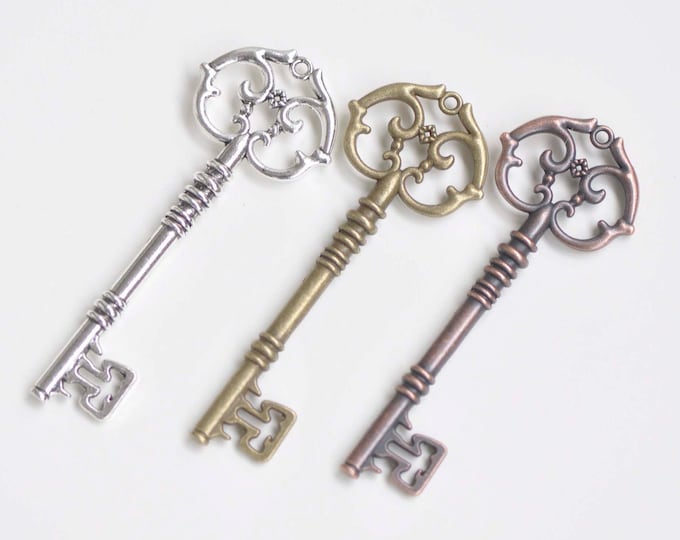 20 Pcs of Antique Silver Skeleton Key Heart Key Charms 9x21mm | Etsy