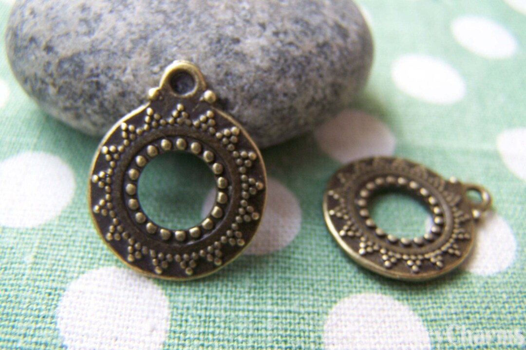 10 Pcs of Antique Bronze Lovey Round Ring Charms Double Sided 16x20mm ...