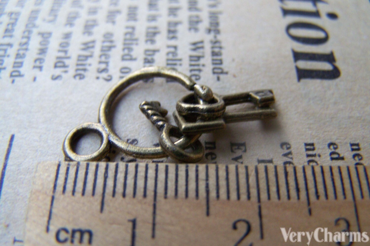 10 Pcs of Antique Bronze Keychain With Three Vintage Keys - Etsy