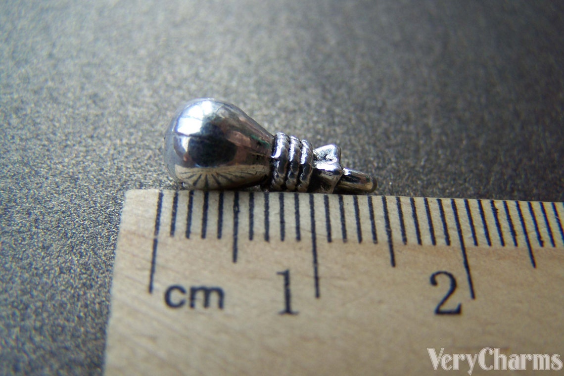 20 Pcs of Antique Silver US Dollar Money Bag Sack Charms 7x15mm A1343 ...