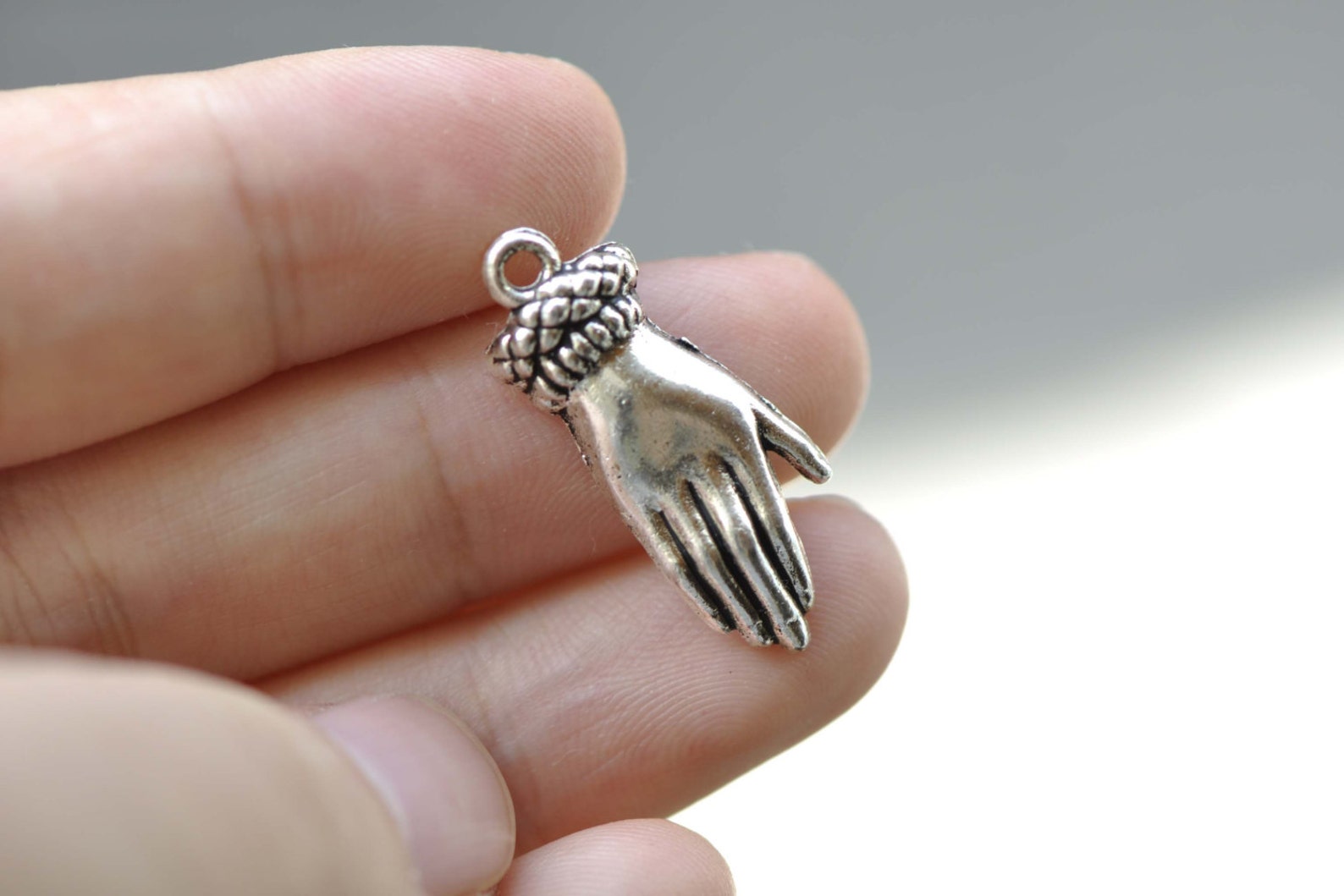 Elegant Lady Hand Charms Antique Silver Finish 10x26mm Set of 20 A8254 ...