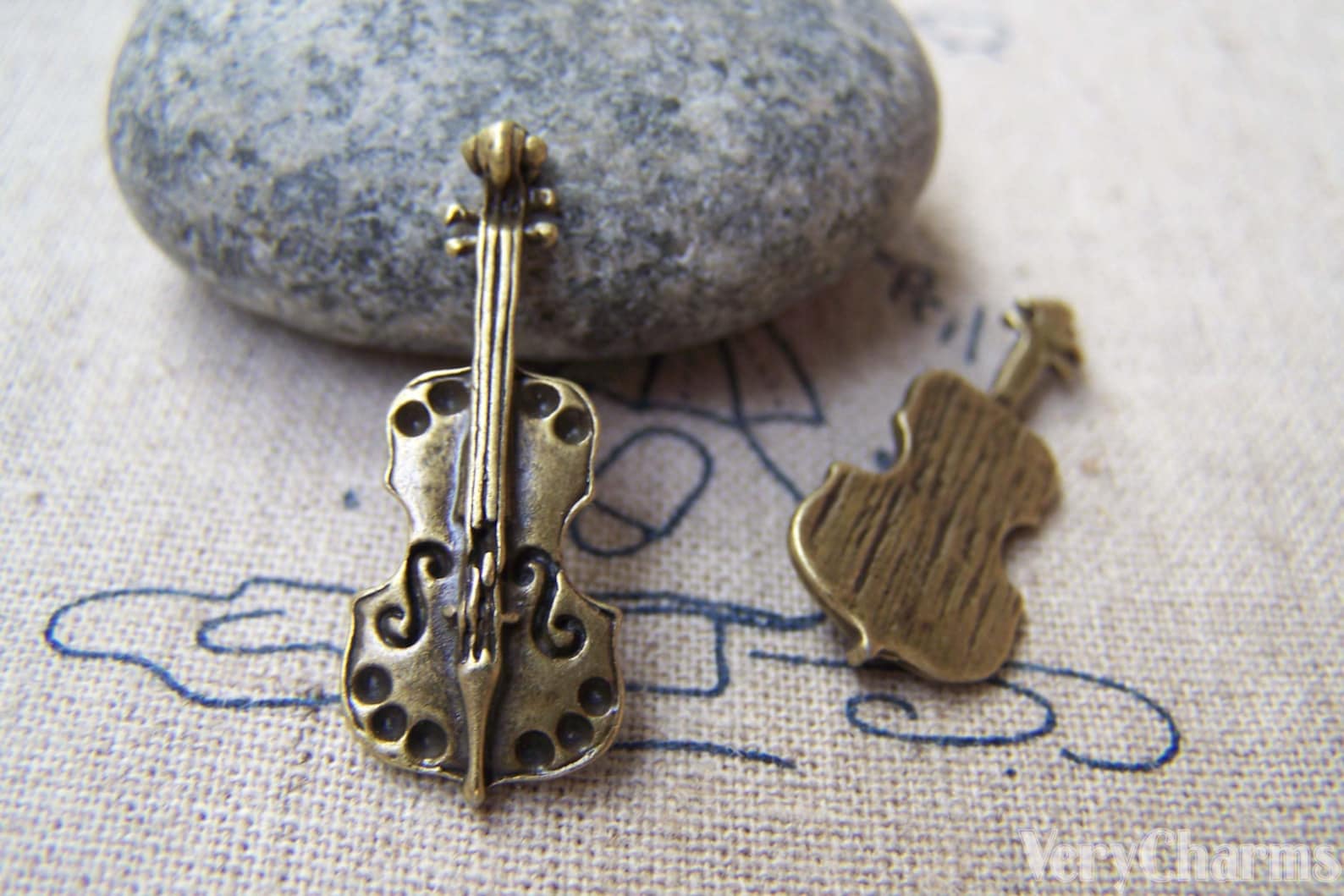 10 Pcs of Antique Bronze Music Instruments Cello Violin Charms - Etsy