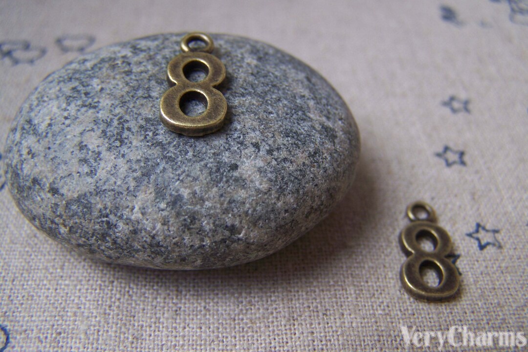 20 Pcs Antique Bronze Arabic Figure Number 8 Eight Charms 7x15mm A1773 ...
