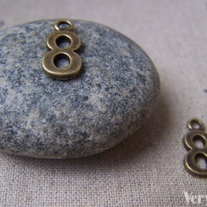 20 Pcs Antique Bronze Arabic Figure Number 8 Eight Charms 7x15mm A1773 ...