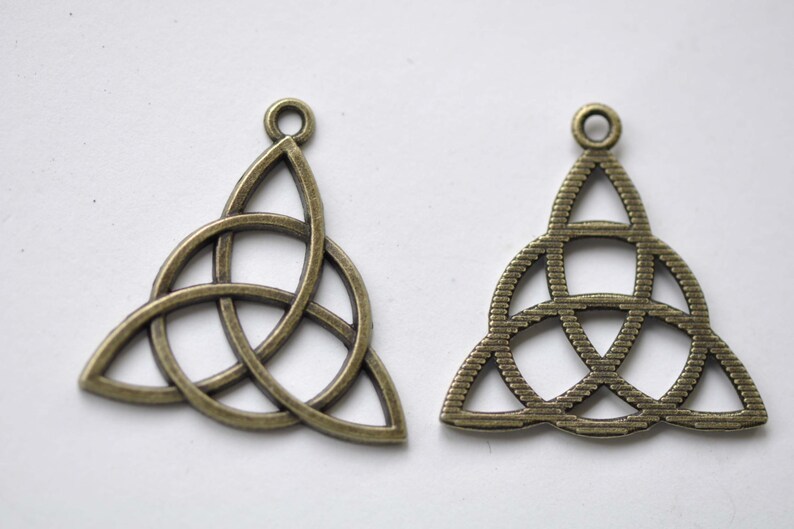 Celtic Knot Charms Antique Bronze Trinity Knot Pendants 30mm - Etsy