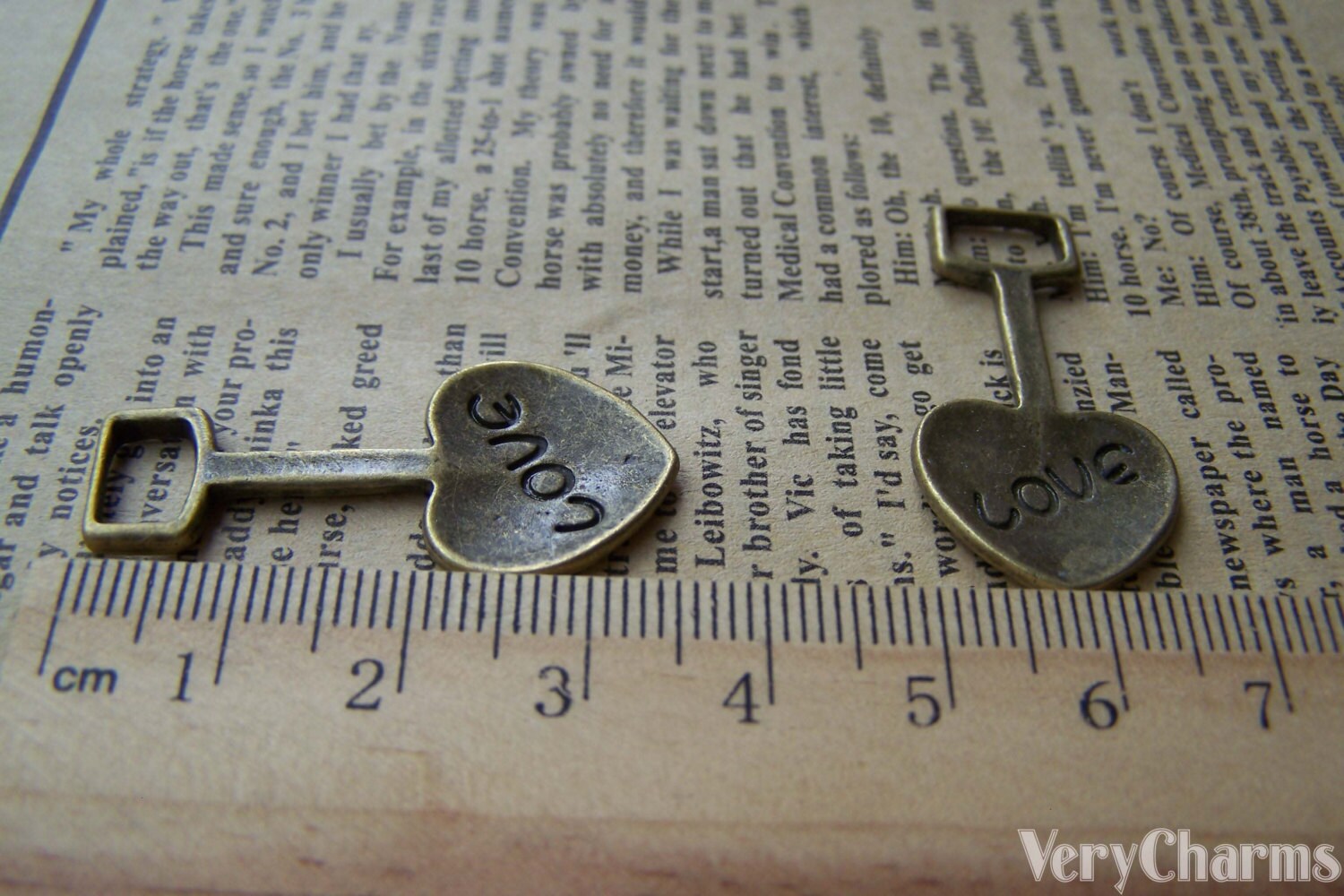 10 Pcs of Antique Bronze Love Heart Spade Charms 17.5x36mm A3727 - Etsy