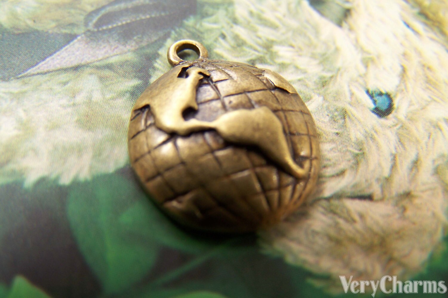 10 Pcs of Antique Bronze World Map Round Charms 15mm A1484 - Etsy