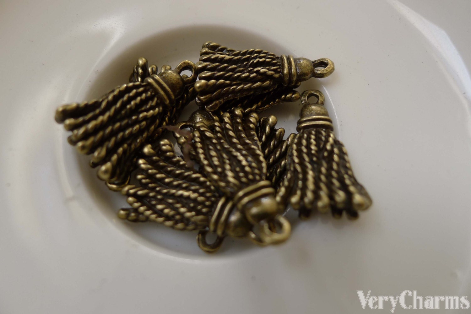 20 Pcs of Antique Bronze Tassel Charms 12x21mm A7415 - Etsy