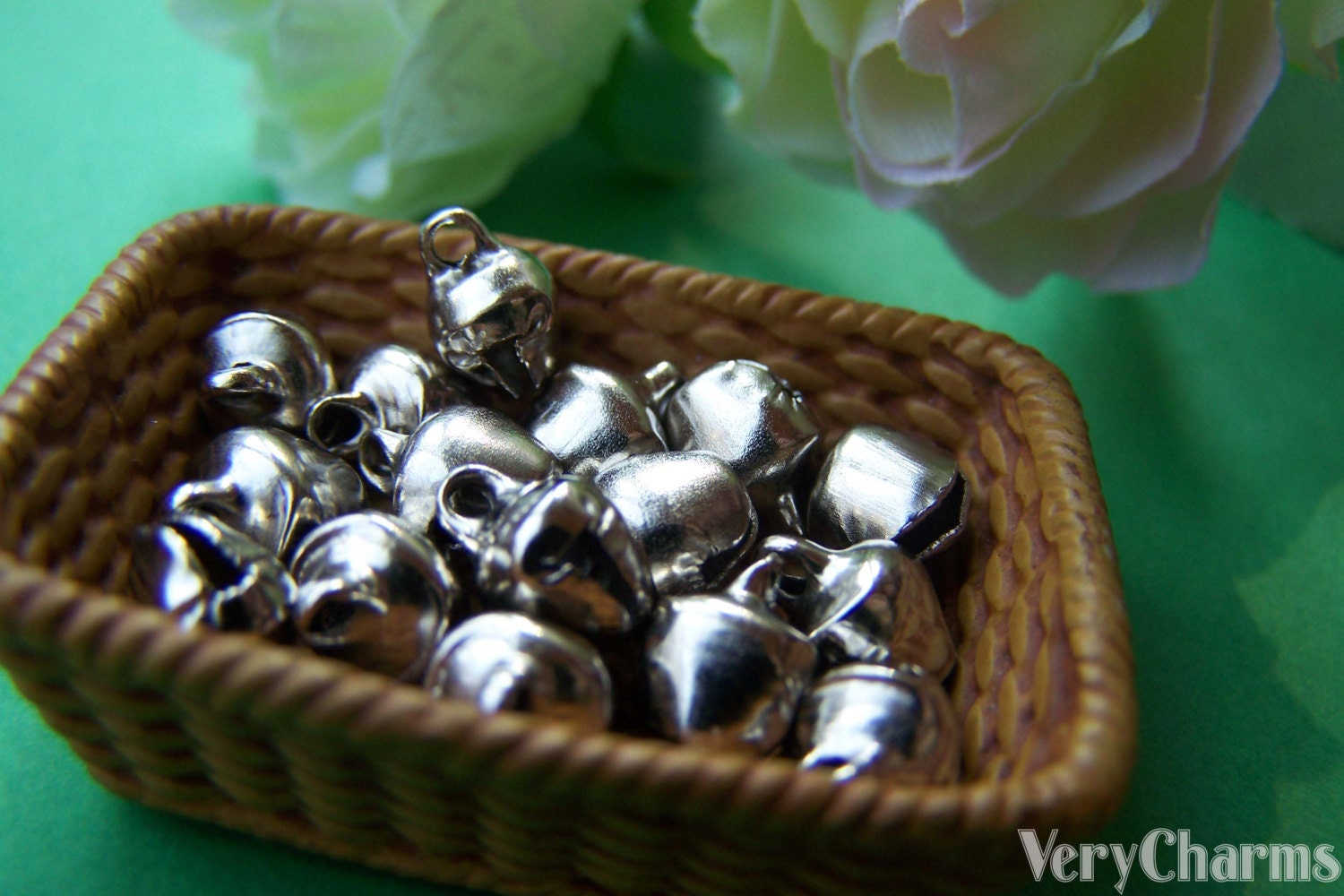 50 Pcs of Silvery Gray Nickel Tone Round Bells 6mm A3862 - Etsy